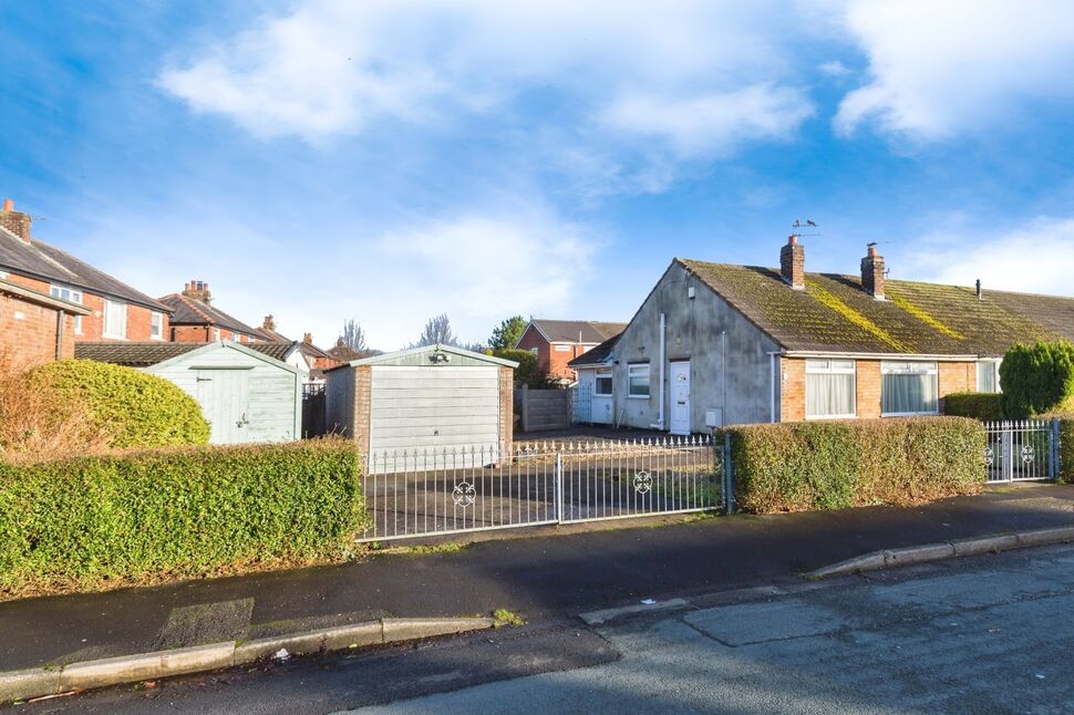 2 Bedroom Semi Detached Bungalow For Sale Coniston Drive Walton Le