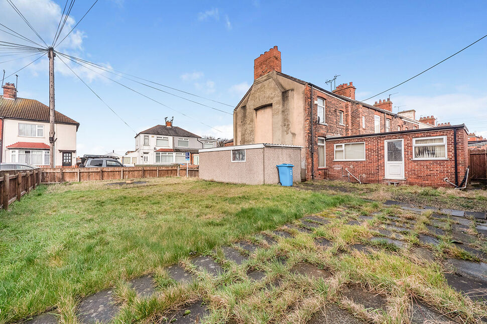 2 bedroom Detached House for sale, Ceylon Street, Hull, HU9 | £110,000