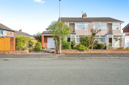 Properties for sale in Widnes Areas