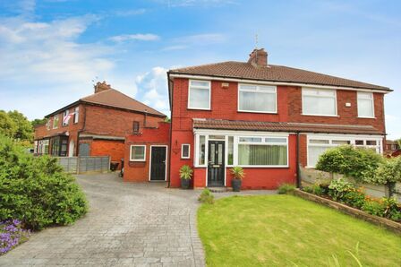 Property for sale Reddish, Cheshire | Reeds Rains