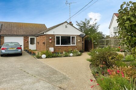 2 bedroom Detached Bungalow for sale, Sea Road, Winchelsea Beach, TN36 | £375,000