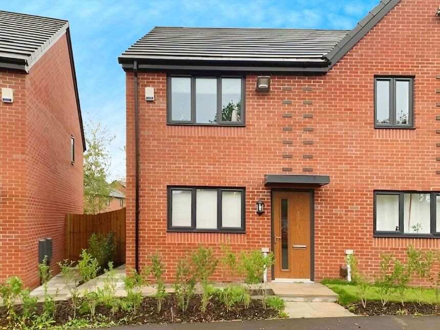 2 Bedroom Mid Terrace House For Sale Levens Street Salford M6 £230 000