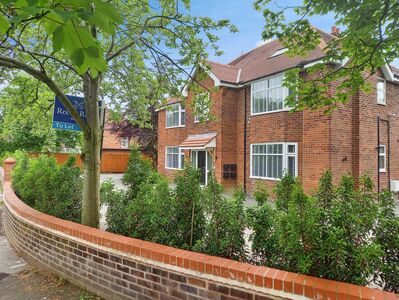 Estate Agents Sale Cheshire, Cheshire | Reeds Rains